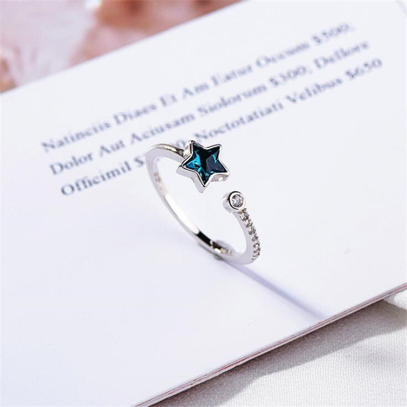 Deep Sea Blue Star Ring - Pastel Kitten